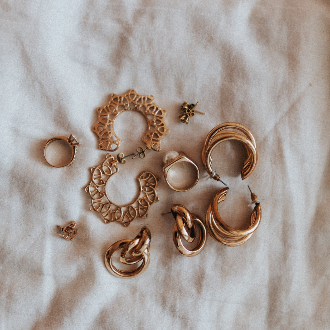How To Test Metal Jewelry: A Practical Guide – Mehla Jewels